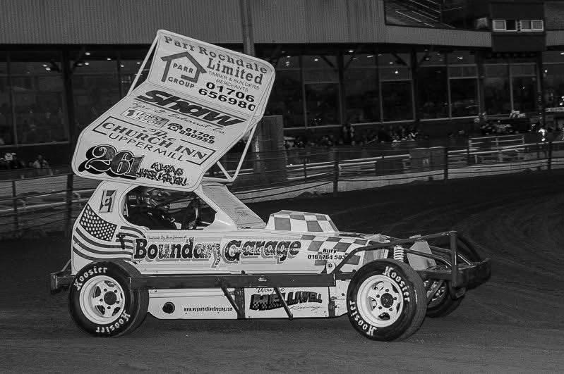 Wayne Helliwell #261 | Wainman Racing